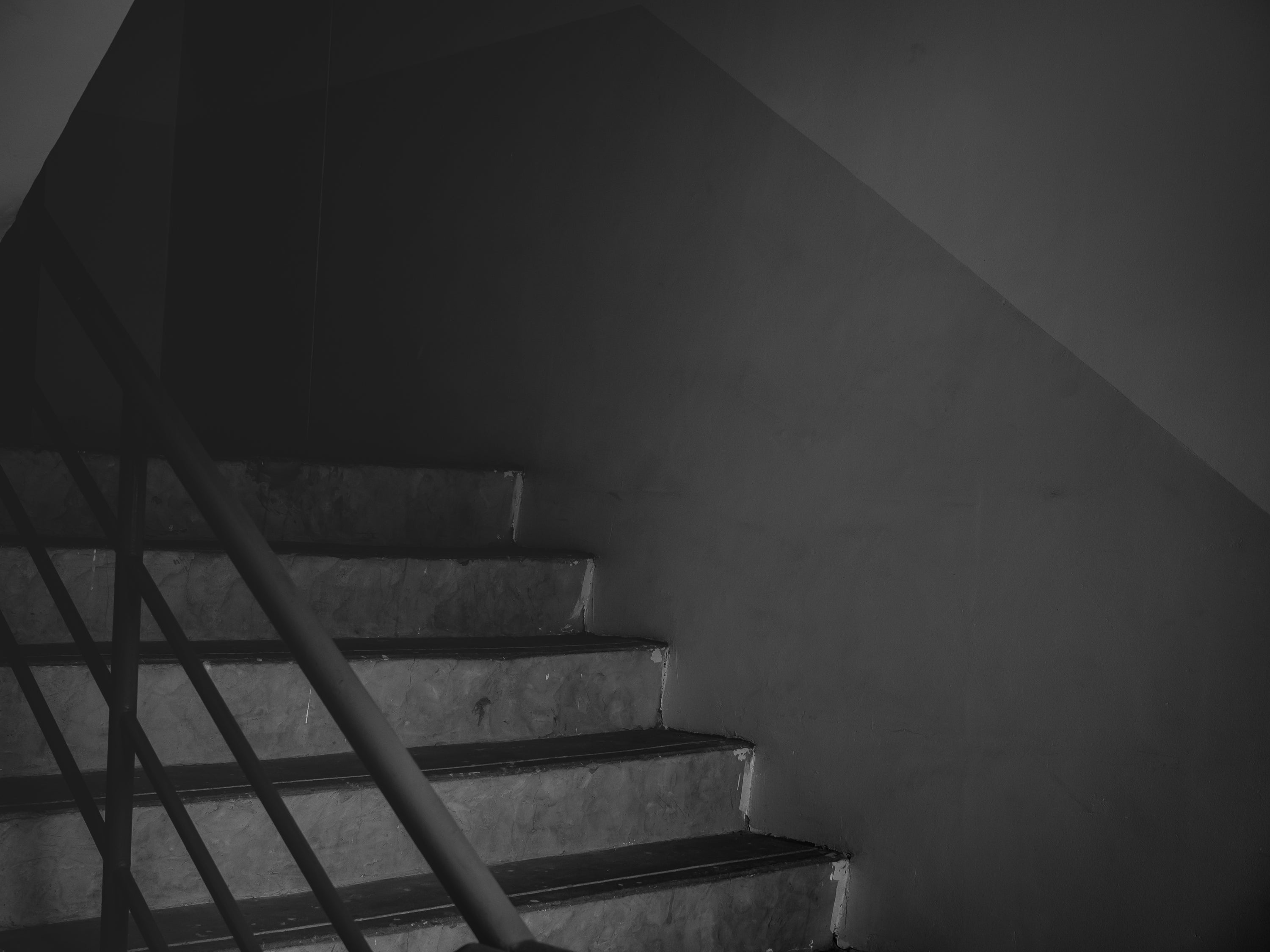 Poor Lighting Can Lead to Slip and Fall Accidents – Safe Way Traction
